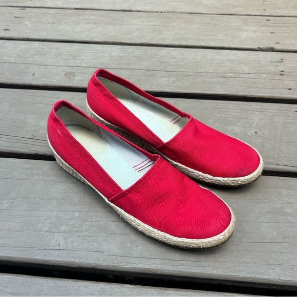 Grasshoppers | Shoes | Grasshoppers Red Canvas Low Wedge Espadrilles ...